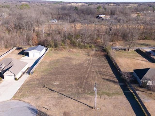 65 Trolley Trl, Sulphur Rock, AR 72579