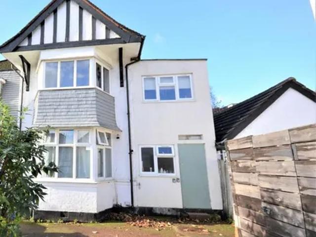 65 Vivian Avenue, The Hyde, London, NW4 3XE, United Kingdom | 1 bed apartment for rent #140656525 | Rentberry