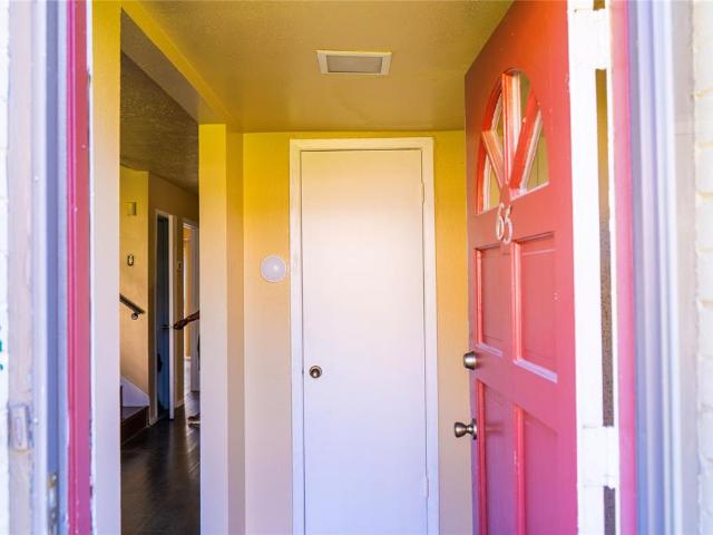 65 W Townhouse Ln, Unit 17, Grand Prairie, TX 75052 | Compass