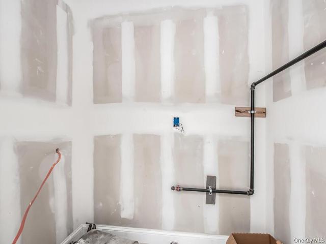 65 W 2nd Street 8