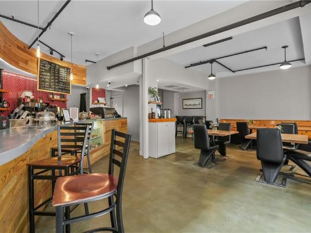 65 Weybosset Street 118 119