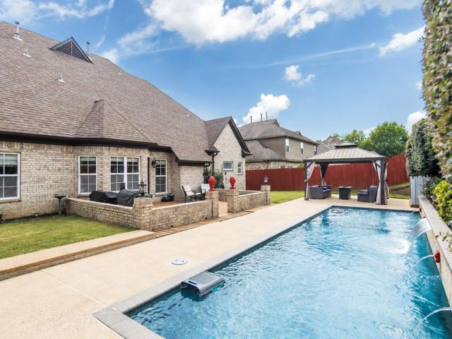65 whispering meadows dr