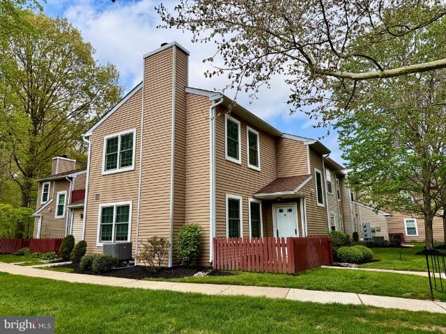 65 Woodbine Court