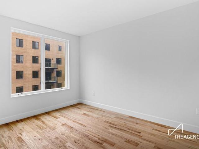 65 Woodbine St #2 R, New York, NY 11221