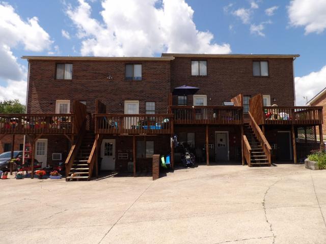 65 Ashwood Court # 8