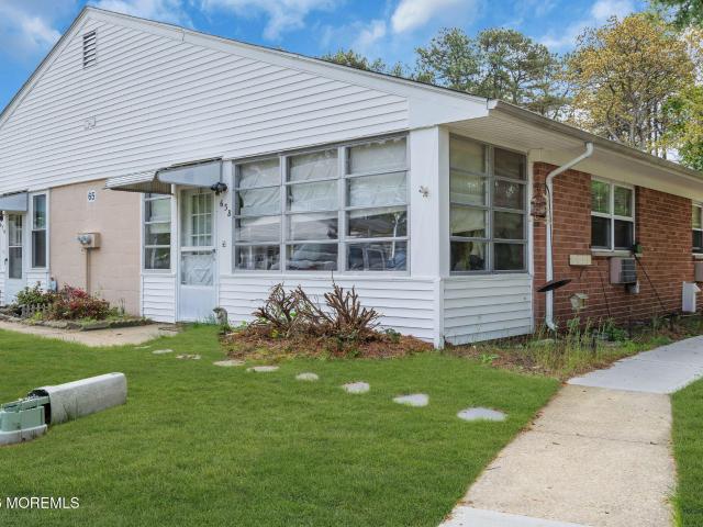 65 B Kennedy Drive Unit B
