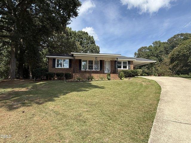65 Bunn Ave, Zebulon, NC 27597