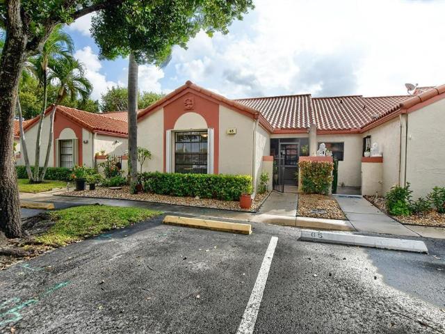 65 Centennial Ct, Deerfield Beach, FL 33442 | MLS #B26016