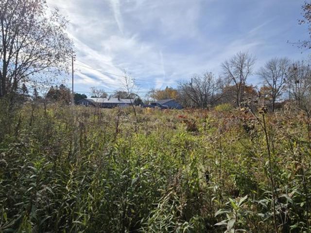 65 Center St, Baring Plt, ME 04694