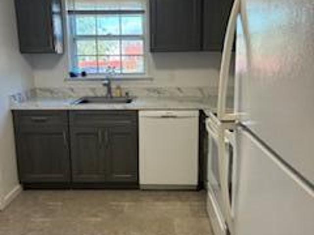 65 Cedar Ave, Unit C14, Long Branch, NJ 07740 | MLS #22603 | Compass