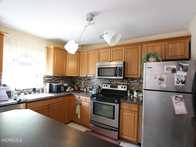 65 Cedar Avenue Unit D4