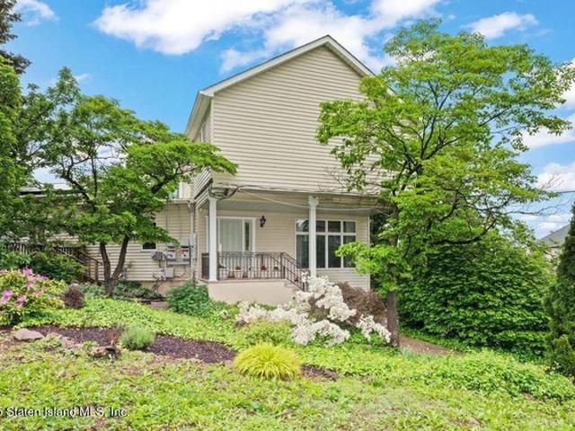 65 Cedarcliff Rd, Staten Island, NY 10301