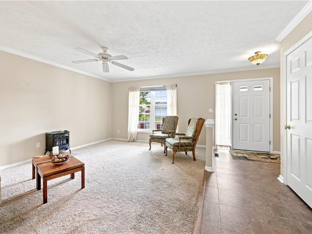 65 Creston Court