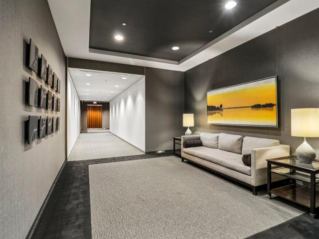 65 E Monroe Street # 4410