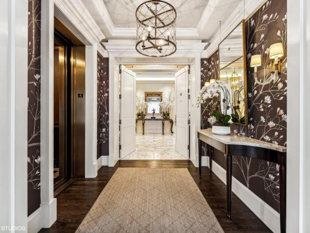 65 E Goethe Street # 4N