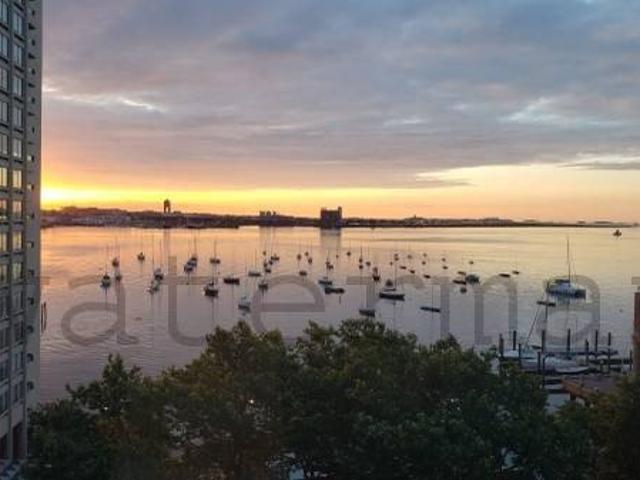 65 E India Row Apt 8D, Boston, MA 02110