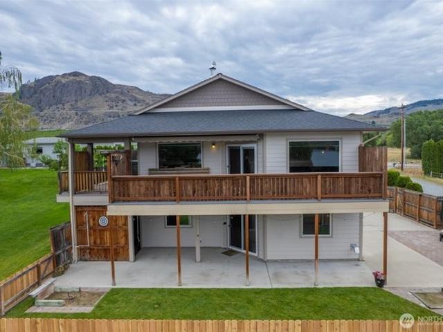 65 Eastlake Rd Unit B, Oroville, WA 98844