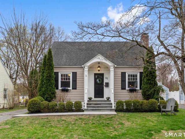 65 Edgemere Ave, West Hartford, CT 06110