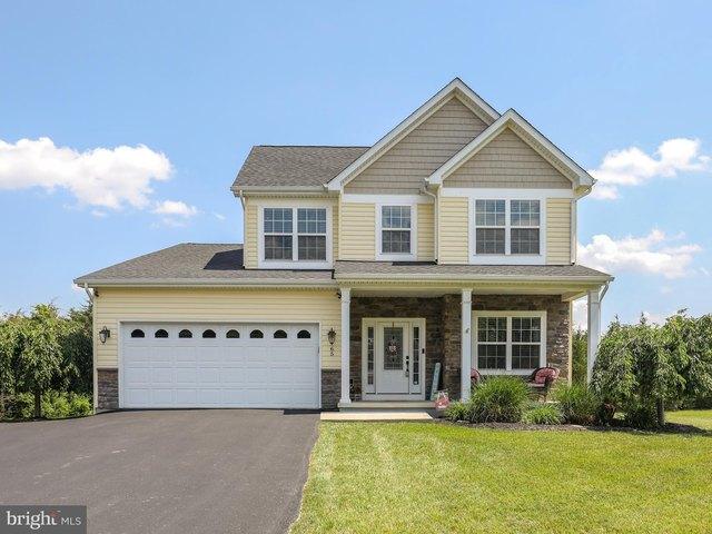 65 Fegan Rd, Bunker Hill, WV 25413