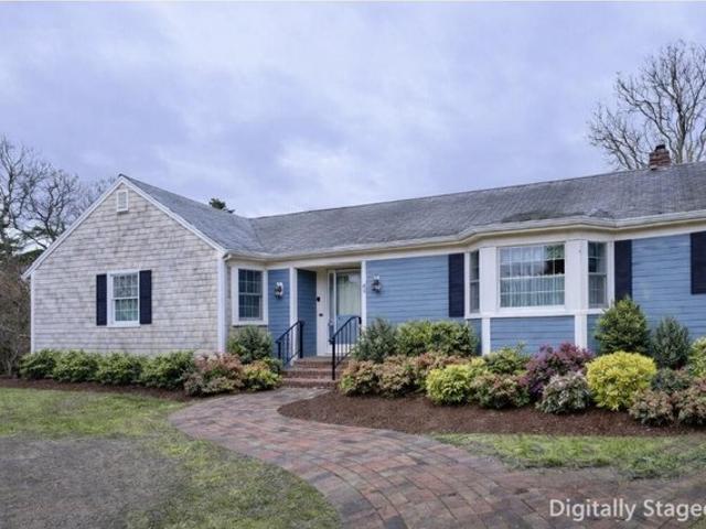 65 Forest Pines Dr, East Dennis, MA 02641