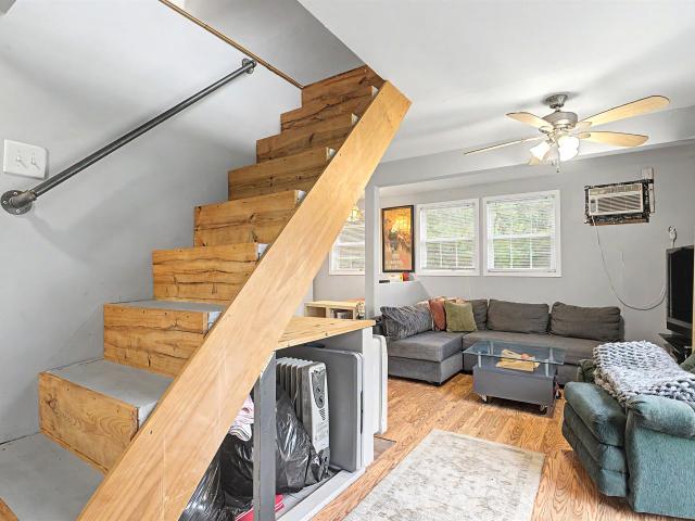 65 Galena Oaks Drive