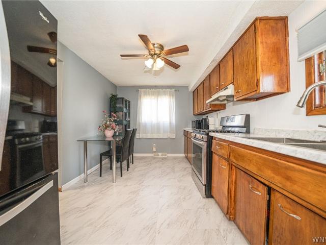 65 Gardenvale Drive