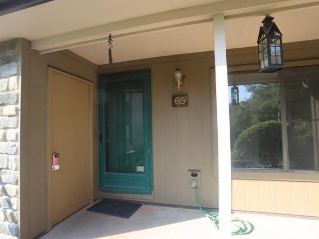 65 Hampshire Dr, Plainsboro, NJ 08536