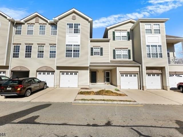65 Hancock Dr, Morris Twp, NJ 07960