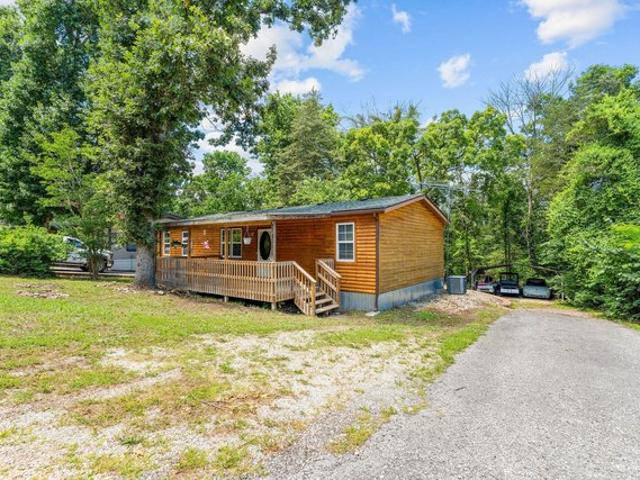 65 High Noon Ln, Blue Eye, MO 65611