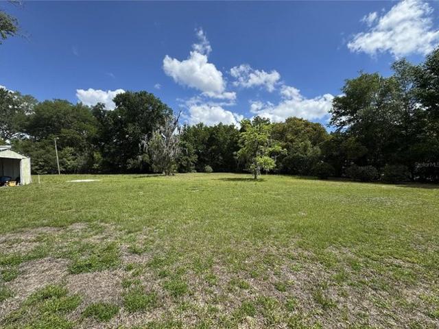 65 Howard St, Umatilla, FL 32784