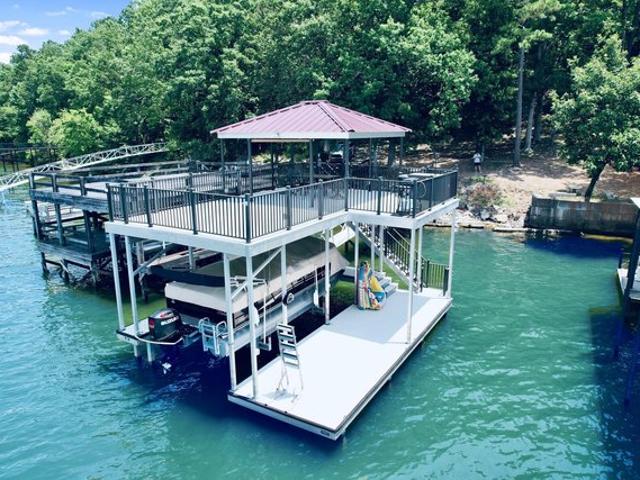 65 Huckleberry Ln, Savannah, TN 38372