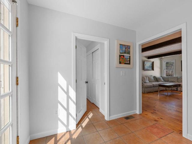 65 Kendall Hill Rd, Mont Vernon, NH 03057 | MLS #5079