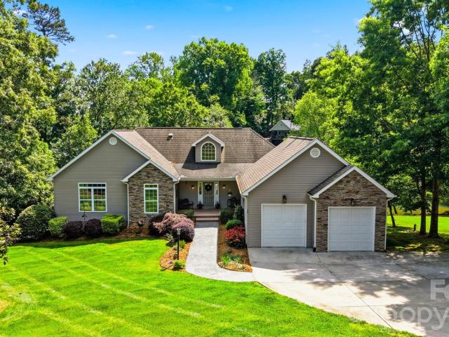 65 King Arthurs Court