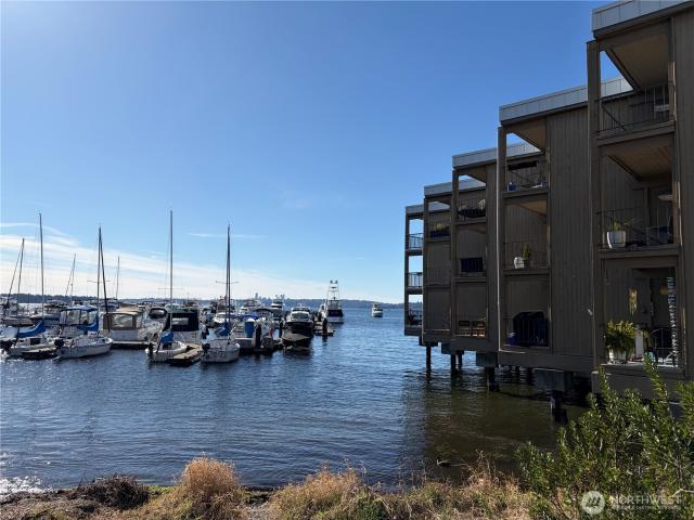 65 Kirkland Ave, Unit 202, Kirkland, WA 98033 | MLS #2515 | Compass