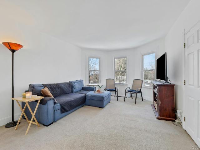 65 Lake Rd, Valley Cottage, NY 10989 | MLS #968597