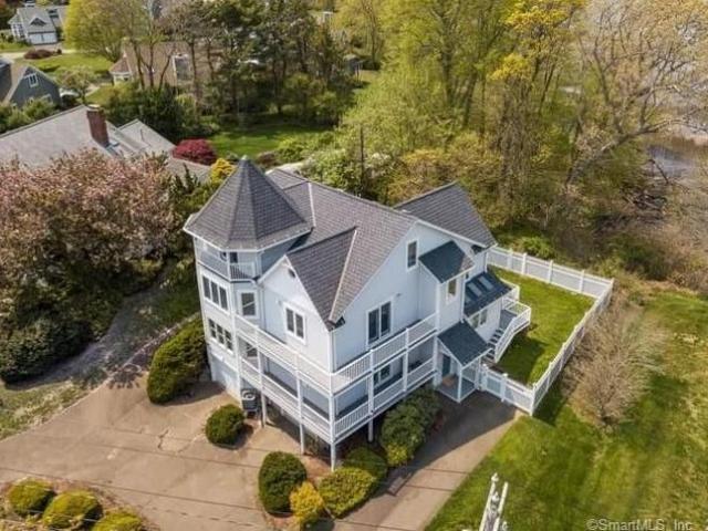 65 Linden Ave, Branford, CT 06405