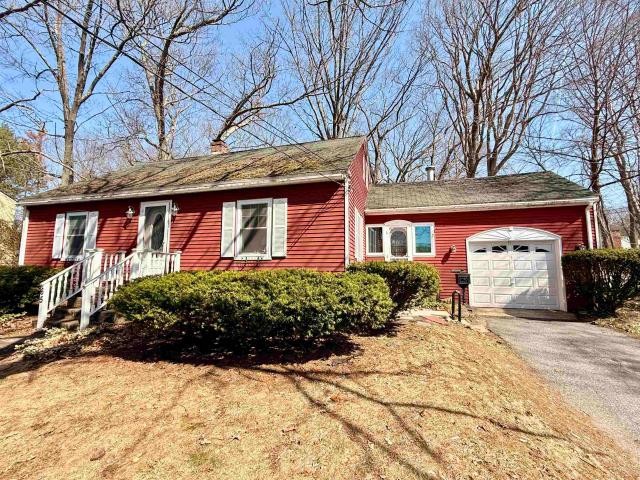 65 McKinley Rd, Portsmouth, NH 03801 | MLS #5086 | Compass