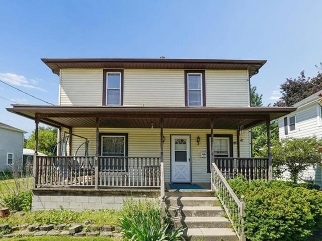 65 Mount Vernon Ave, Fredericktown, OH 43019