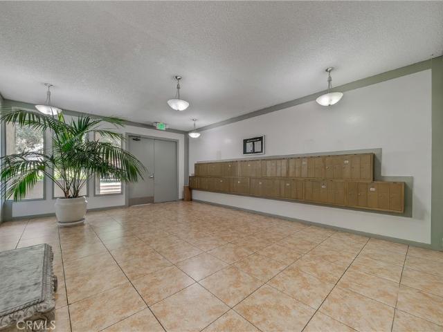 65 N Allen Avenue 305