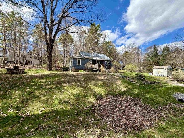 65 Old Goshen Rd, Newport, NH 03773