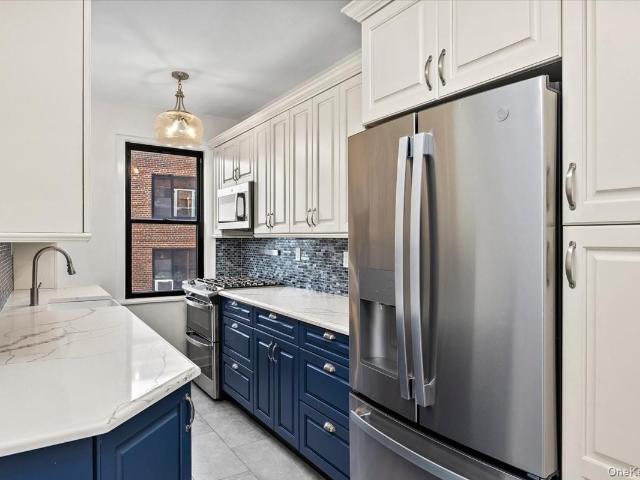 65 Park Terrace East C86