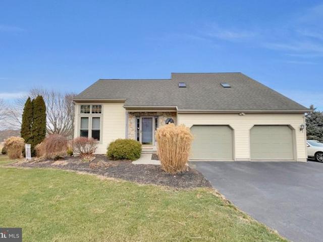 65 S Reamstown Rd, Stevens, PA 17578