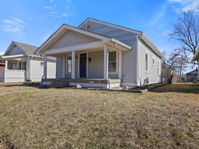 65 S 8th Ave, Beech Grove, IN 46107 | MLS #22086 | Compass