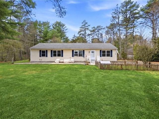 65 Skunk Hill Rd, Hopkinton, RI 02832