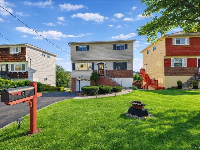 65 Skymeadow Place