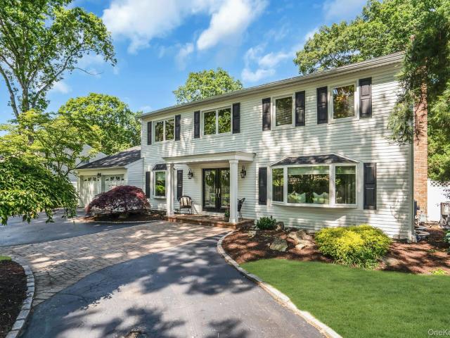 65 Shoreham Drive E