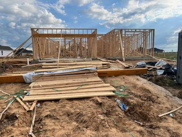 65 Shining Pt Dr, Waller, TX 77484 | MLS #4058