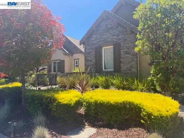 65 Stonebrae Rd