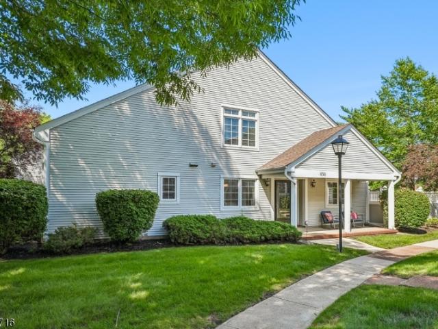 65D Winthrop Rd