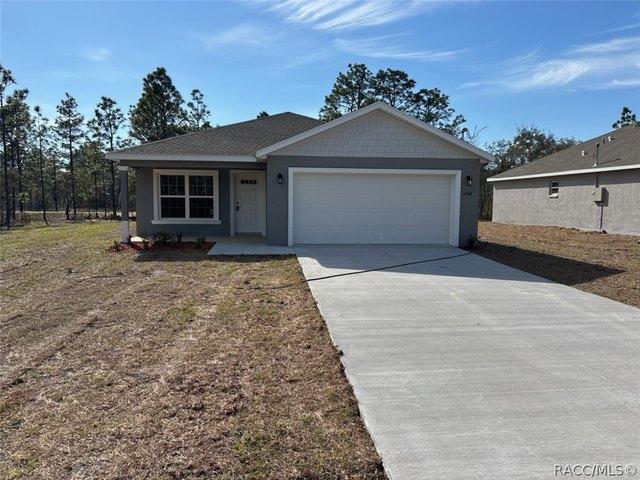 6604 N Roland Dr, Dunnellon, FL 34433